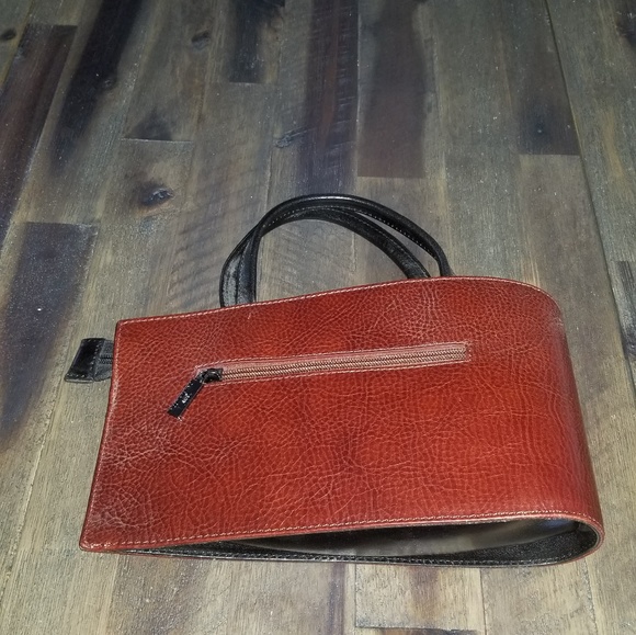 Daniela Moda | Bags | Daniela Moda Leather Purse | Poshmark